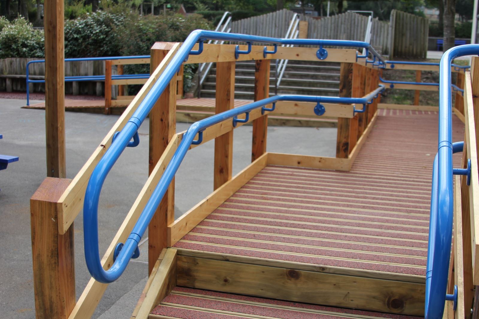 Interclamp Assist for Disabled Handrailing and Ramp